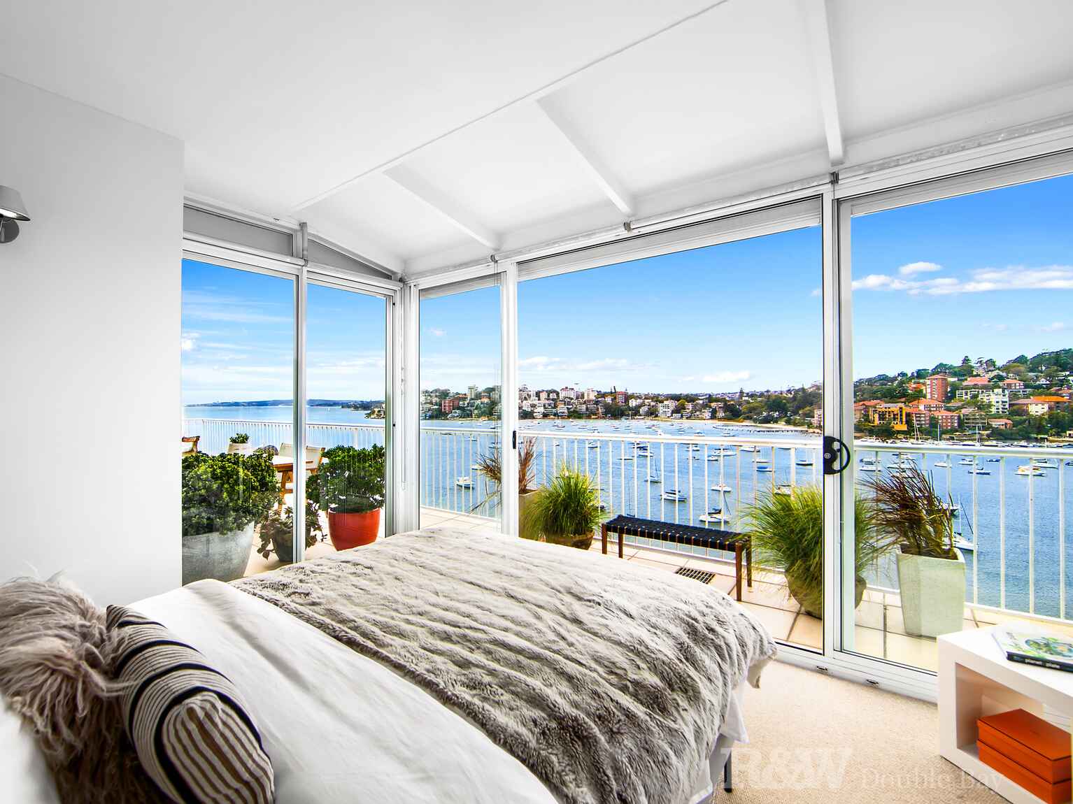 Apartment For Sale - P2/35a Sutherland Crescent Darling Point