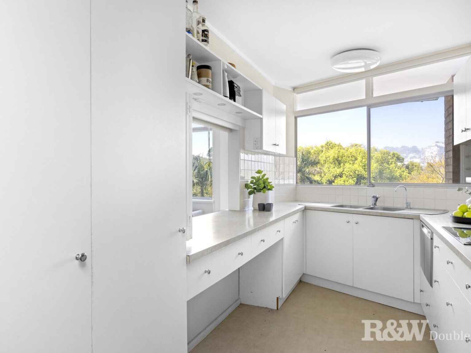 Apartment For Sale - 43/53 Ocean Avenue Double Bay